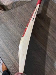 MRF Chase Master Cricket Bat Grade 1 English Willow 100% , 7 Genuine ...